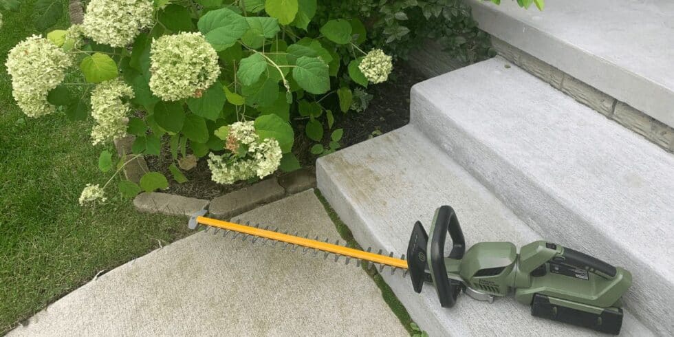 Green Machine Review: Battery Powered Outdoor Tools (May 2025)